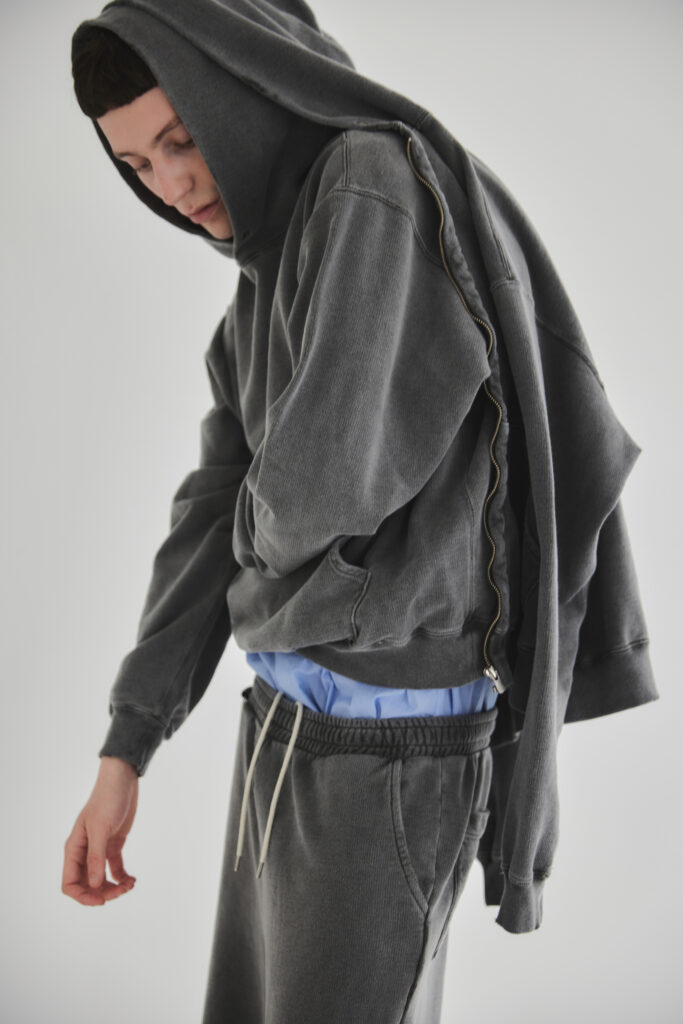 Simply Complicated POPUP Store in TOKYO | hRp_a（エイチアールピー）公式サイト